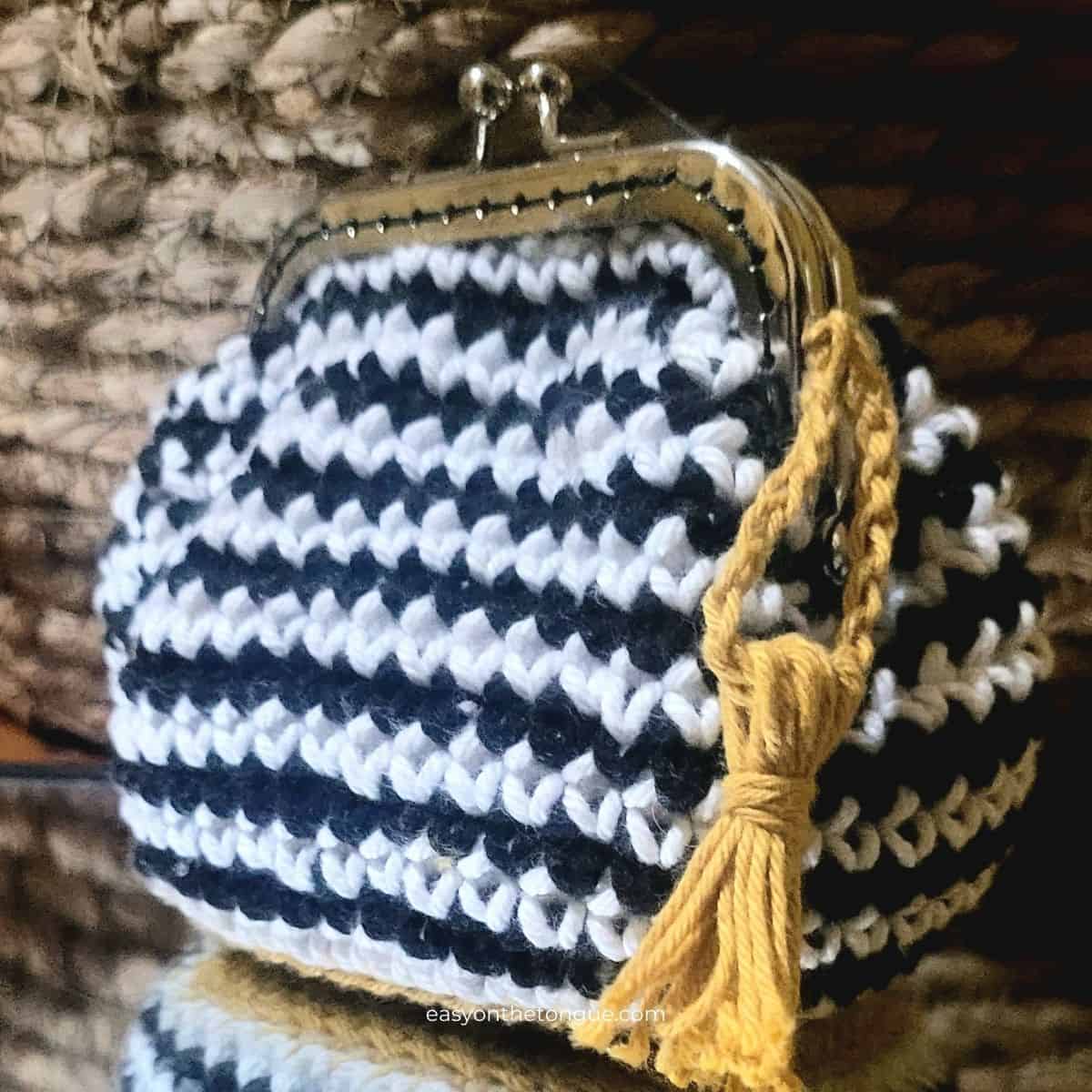 The Zebra Modern Coin Purse Crochet Pattern